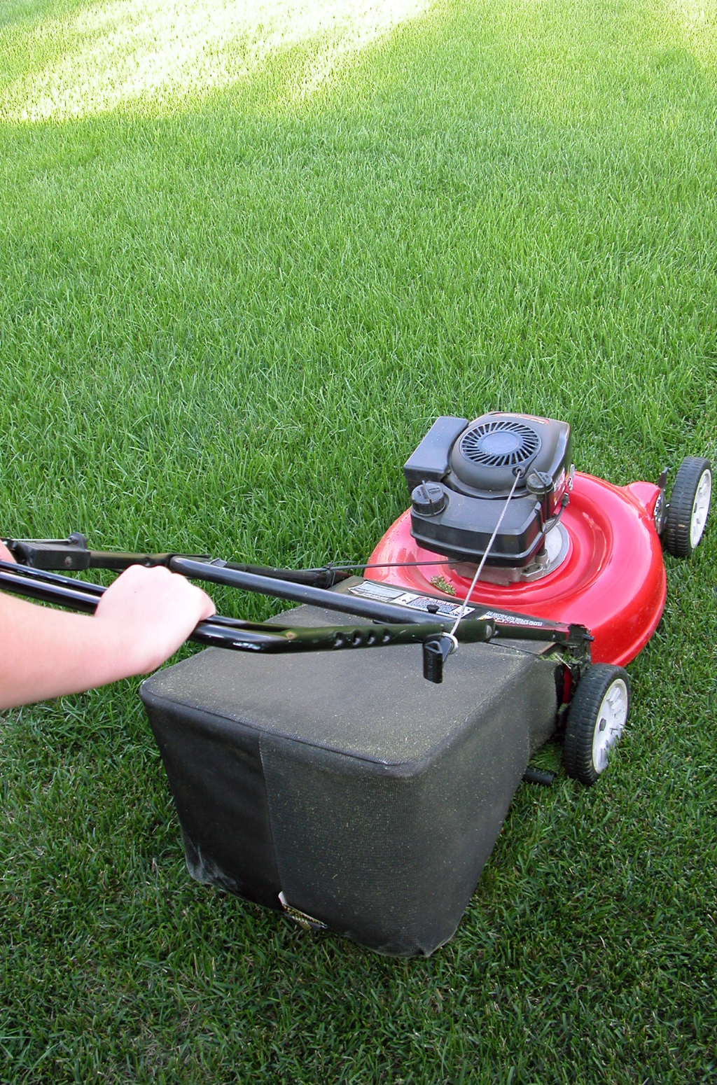 The Ultimate Guide to Lawn Mowing – Akers of Lawn